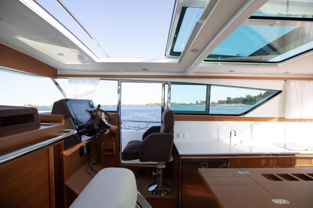 Technical data Delta 400 sw New Boat