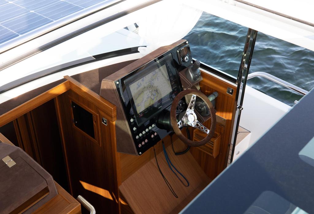 Technical data Delta 400 sw New Boat