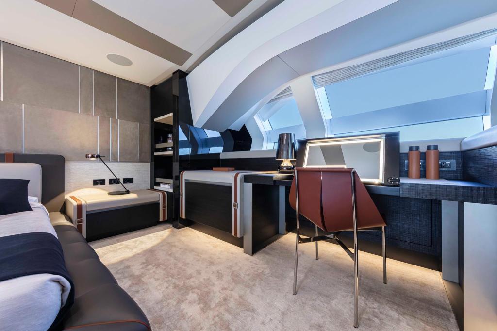 Dati tecnici Pershing 140 barca nuova