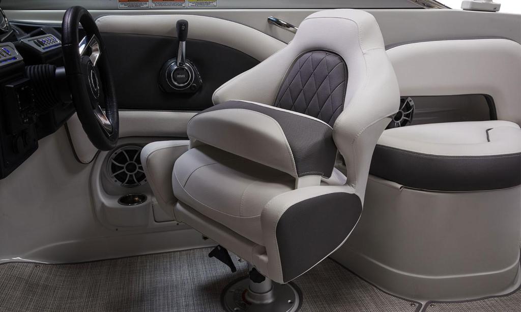 Technical data Crownline E235 Surf New Boat